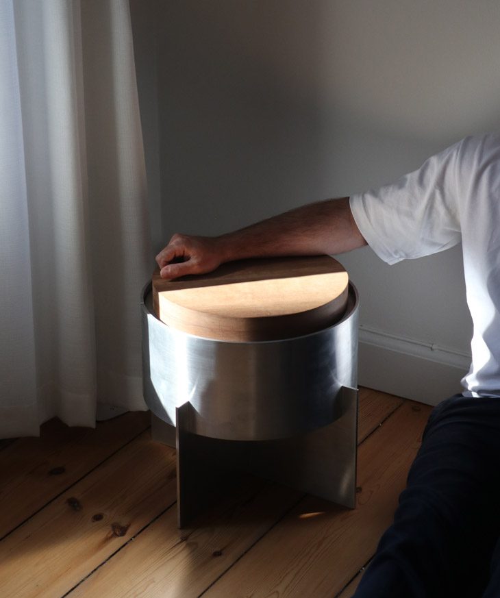 Objects – Lunar side table - Filippo Andrighetto